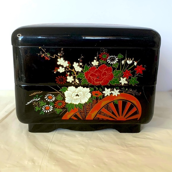 Storage & Organization | Vintage Japanese Black Lacquer Jewelry Bento ...